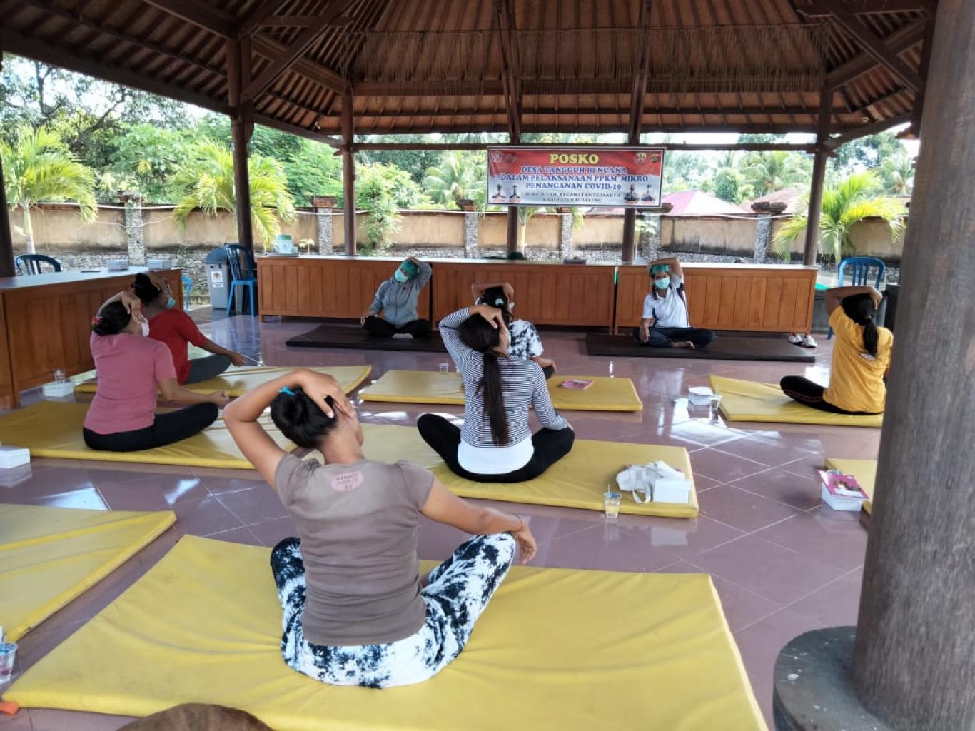 Senam Ibu Hamil - Website Desa Julah